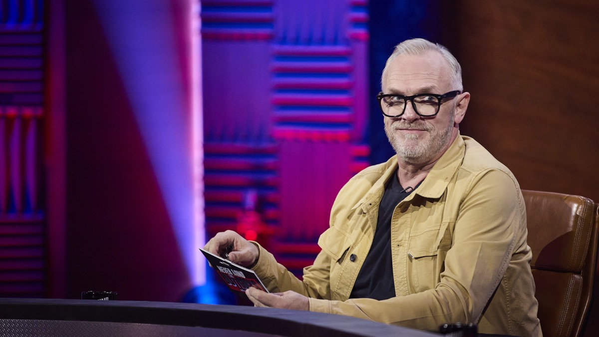 ‎Jamie Demetriou/Pink Pantheress/Luke Pritchard - Never Mind the ...