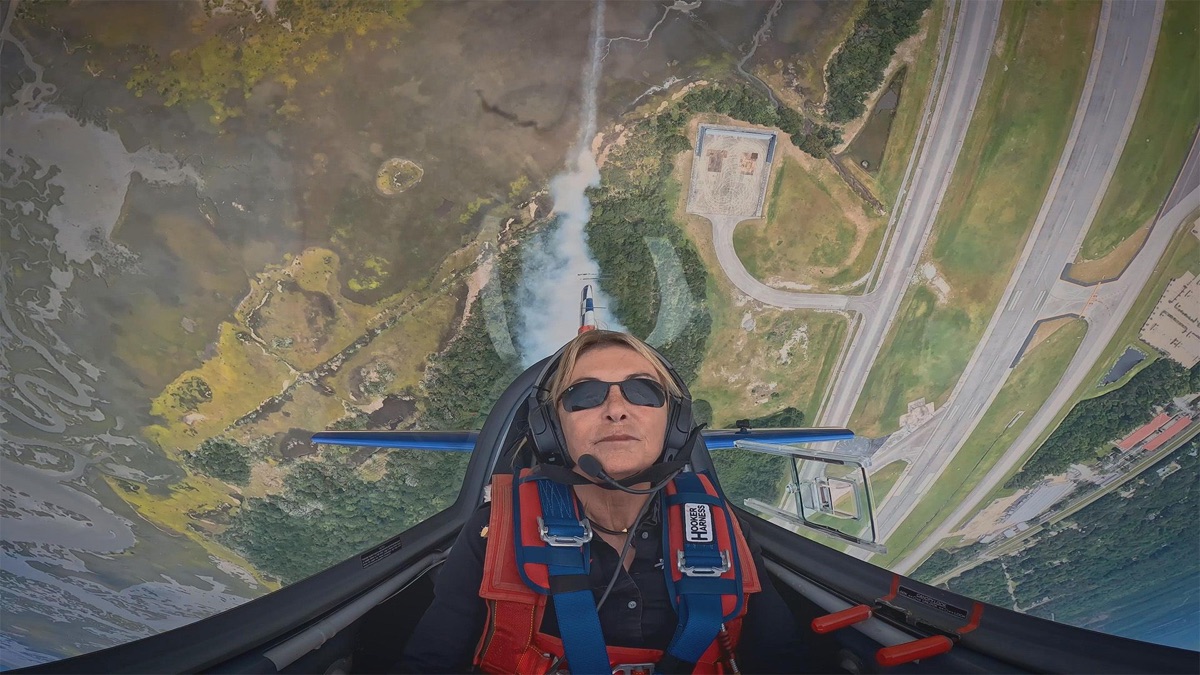 Which Way is Up - On the Fly: Adventures at Altitude (Season 1, Episode ...