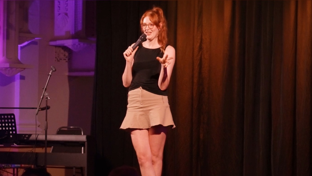 Lou Wall – Two Queers Comedy Festival (Season 1, Episode 4) - Apple TV (AU)