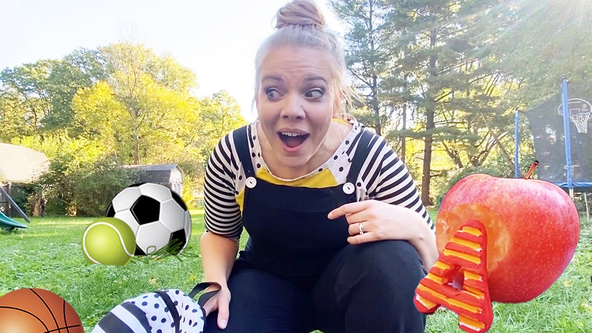 Kylee Makes the Alphabet! - Kylee Makes It (Season 1, Episode 3) - Apple TV