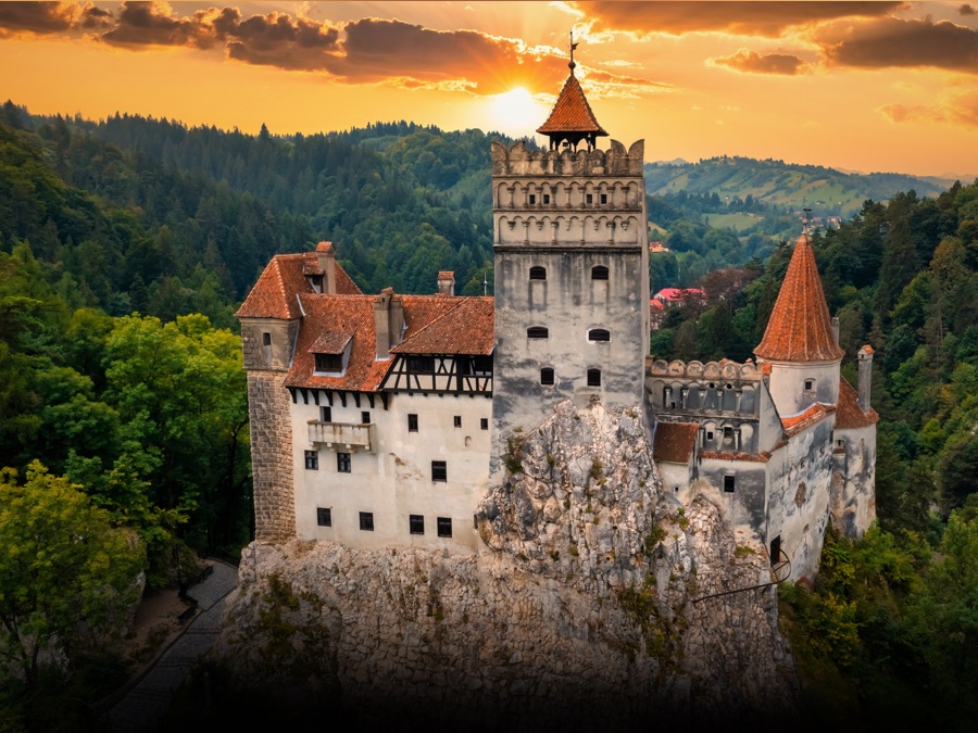 Great Castles of Europe - Apple TV