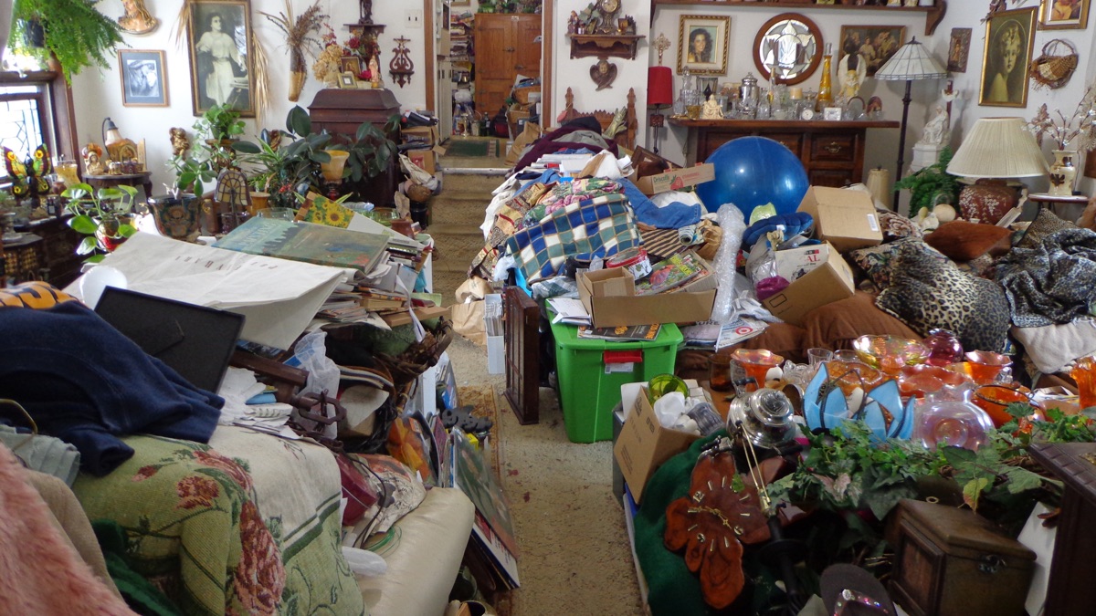 Waste Not, Want Not - Hoarding: Buried Alive (Season 6, Episode 13 ...