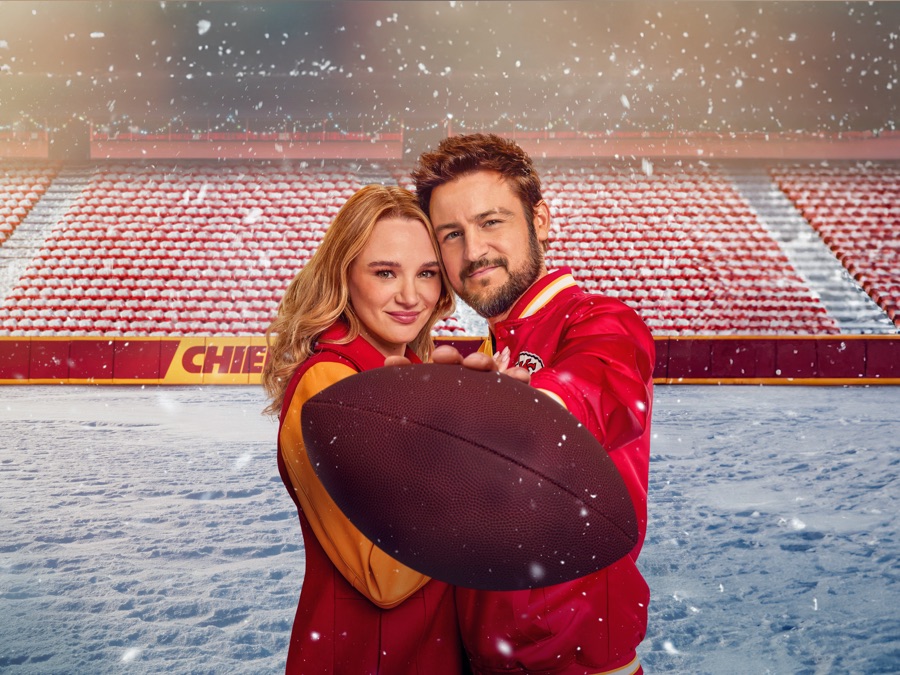 Holiday Touchdown: A Chiefs Love Story - Apple TV