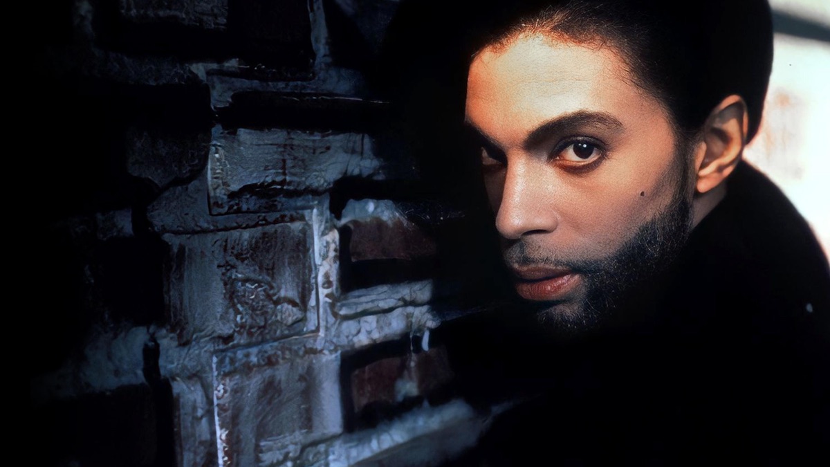 Graffiti Bridge - Apple TV