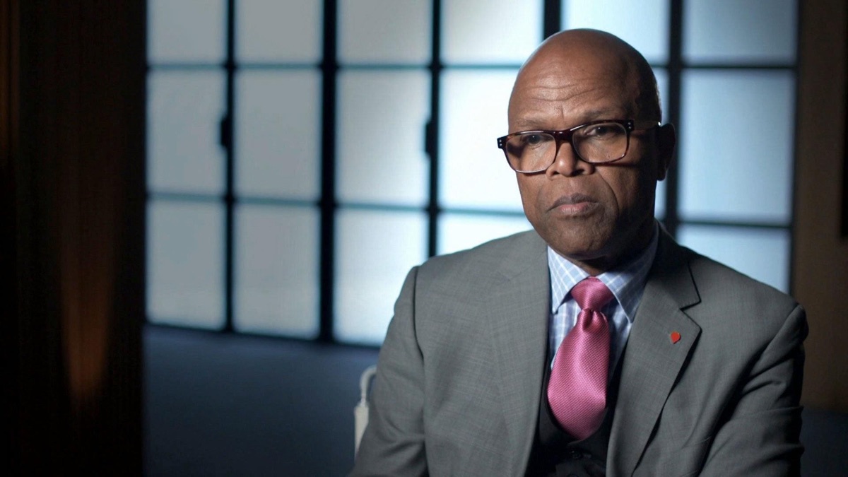 Paula Fields & Melissa Halstead - Murder Wall (Series 1, Episode 1 ...