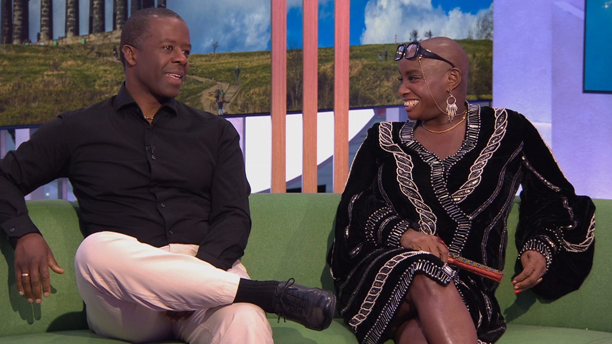 03/04/2024 - The One Show - Apple TV (UK)