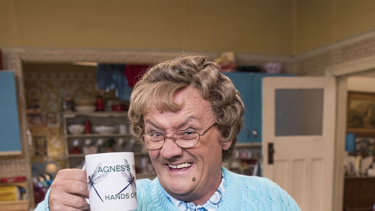 ‎All Round to Mrs Brown's - Apple TV