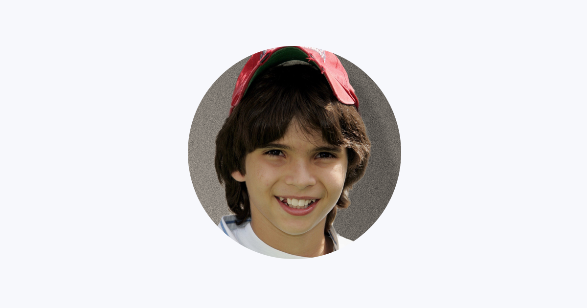 ‎Zachery Tyler - Apple