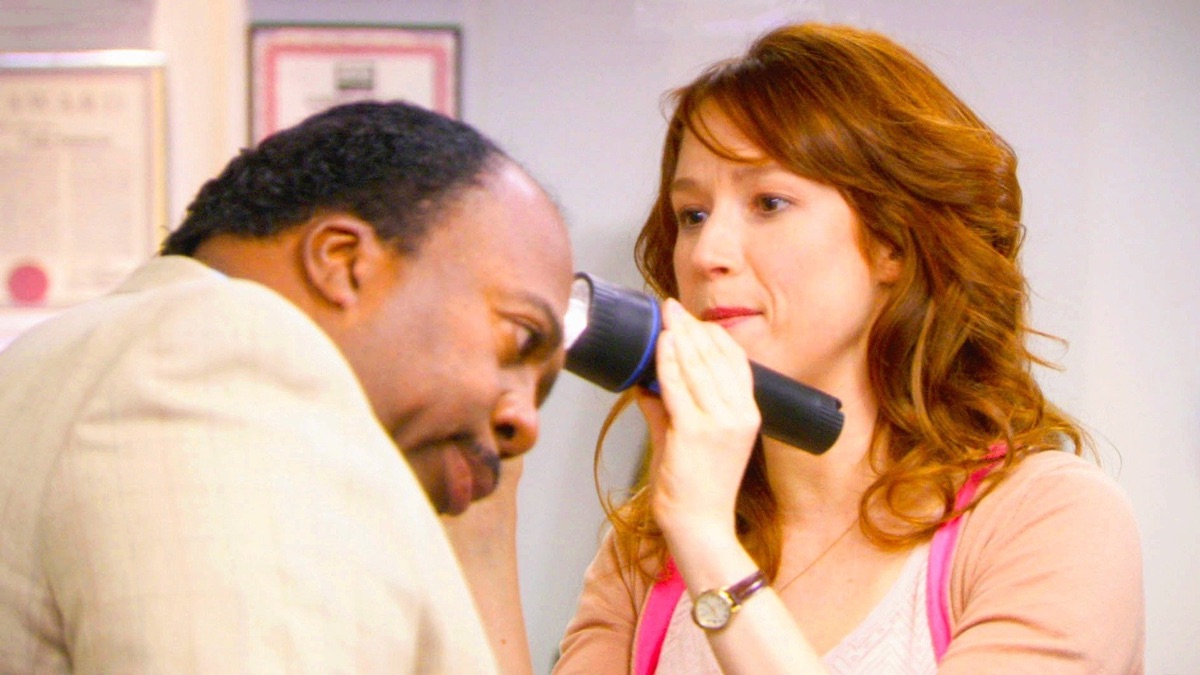 Lice - The Office (Season 9, Episode 10) - Apple TV