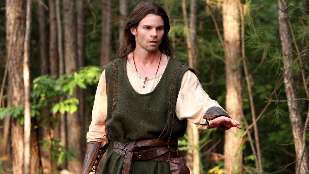 ‎Red Door - The Originals (Series 2, Episode 5) - Apple TV (IN)
