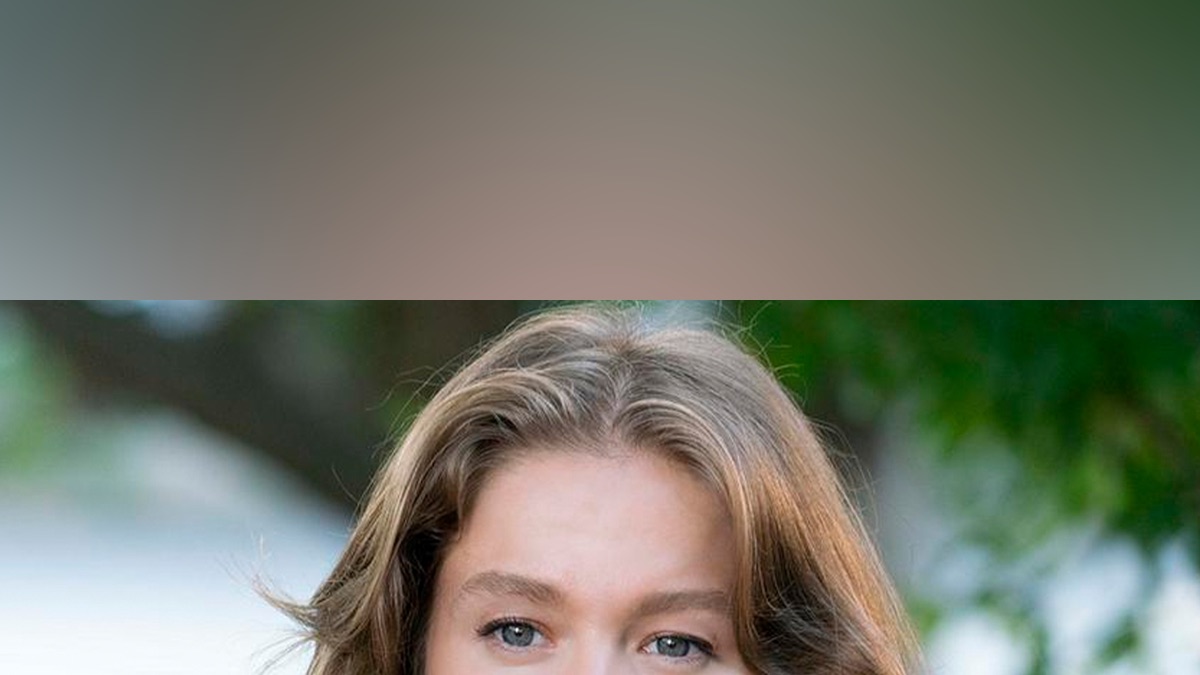 ‎Fatat Al Nafitha - Apple TV