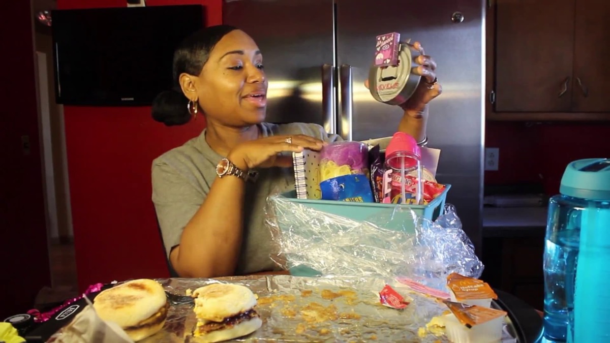 ‎McDonald's – Bloveslife (Season 1, Episode 10) - Apple TV (AU)