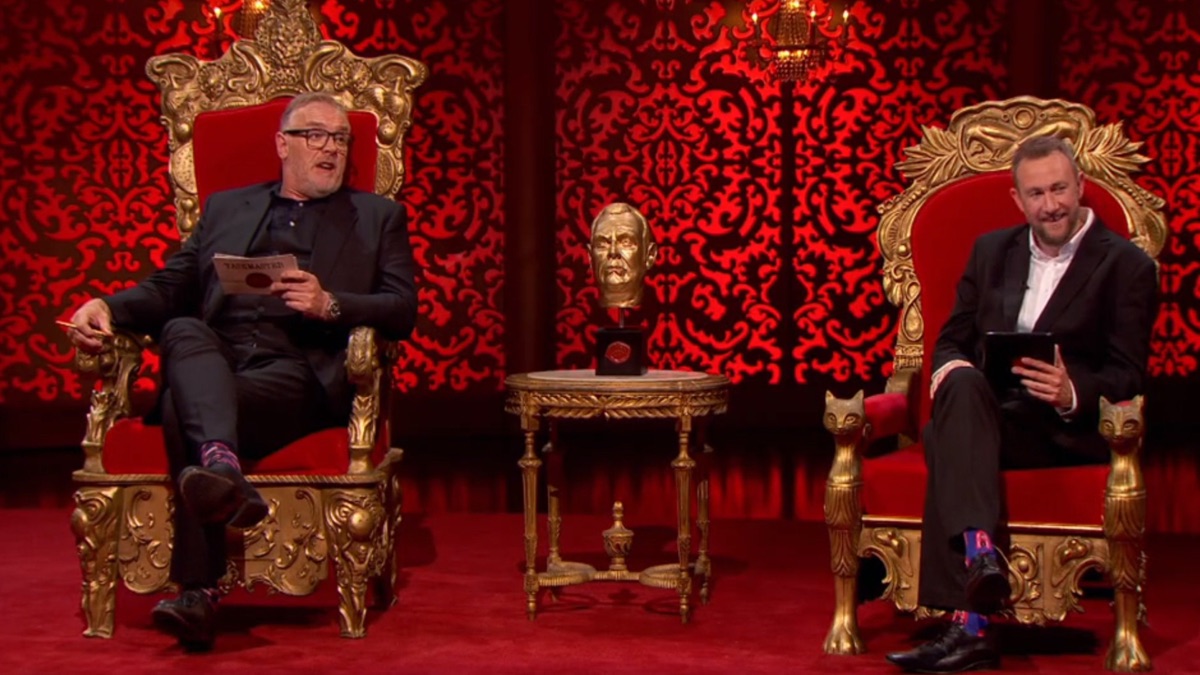 ‎A Documentary About a Despots. - Taskmaster (Series 10, Episode 2 ...