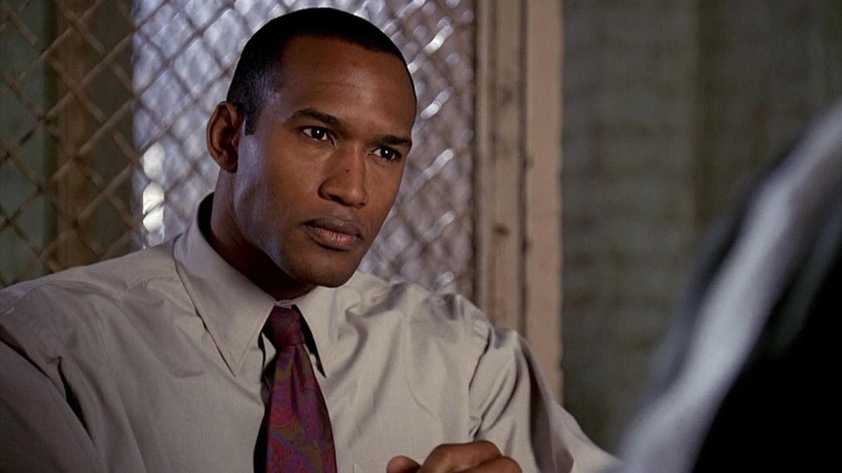 ‎Marine Life - NYPD BLUE (Series 10, Episode 18) - Apple TV (UK)