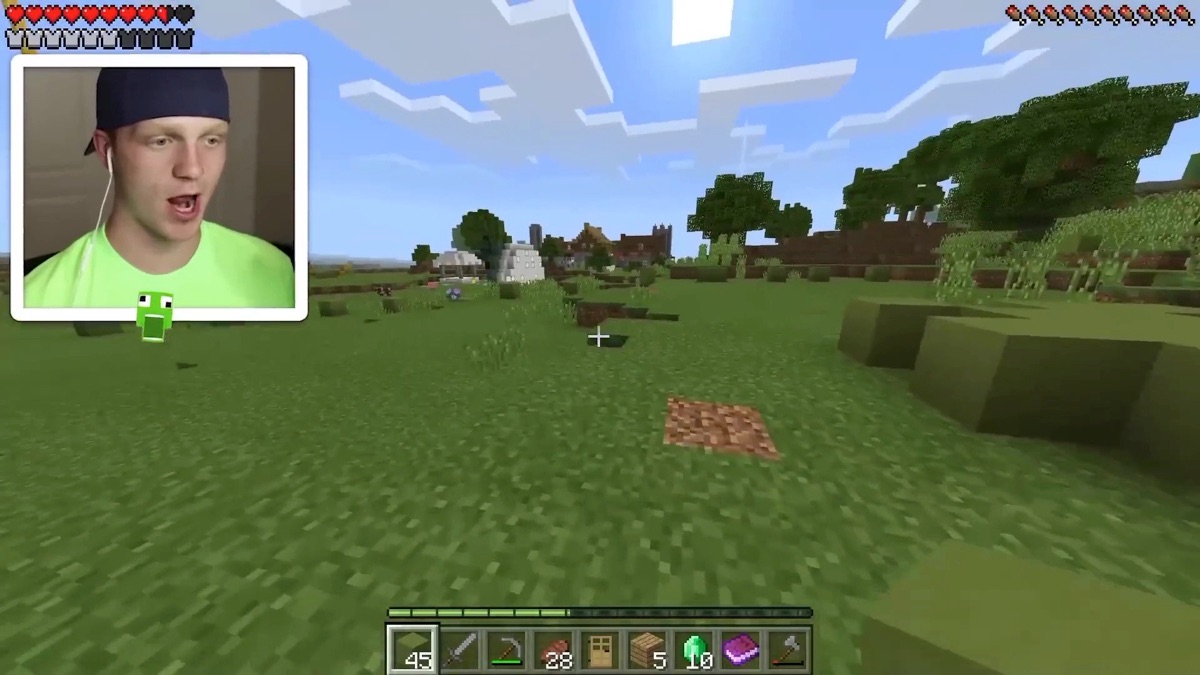 My First-Ever Built Minecraft House! - UnspeakablePlays (Season 6 ...
