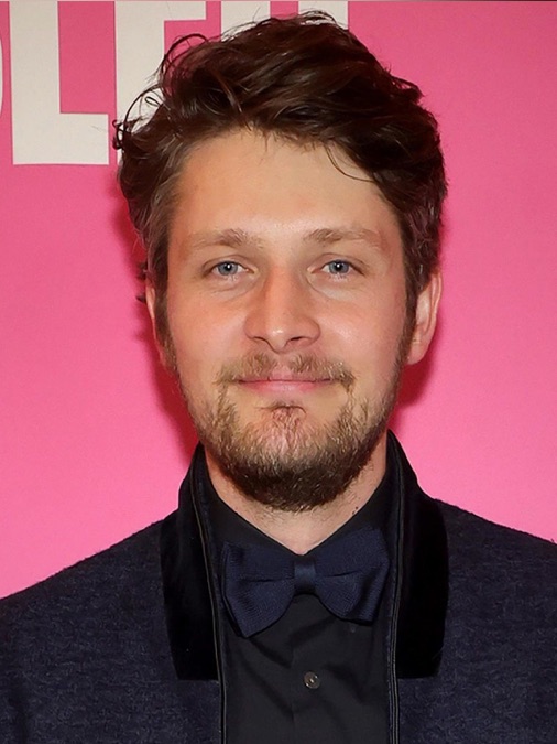 ‎Films et séries avec Brett Dier – Apple TV