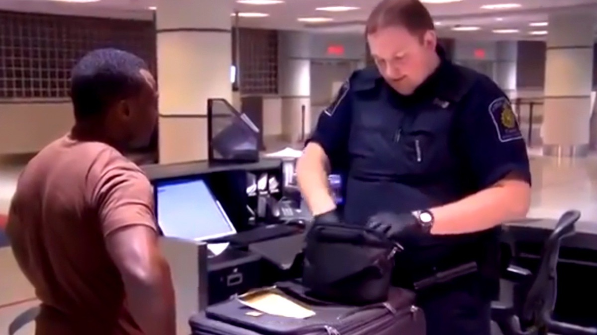 ‎Border Security: Canada's Front Line – Border Security: Canada's Front ...