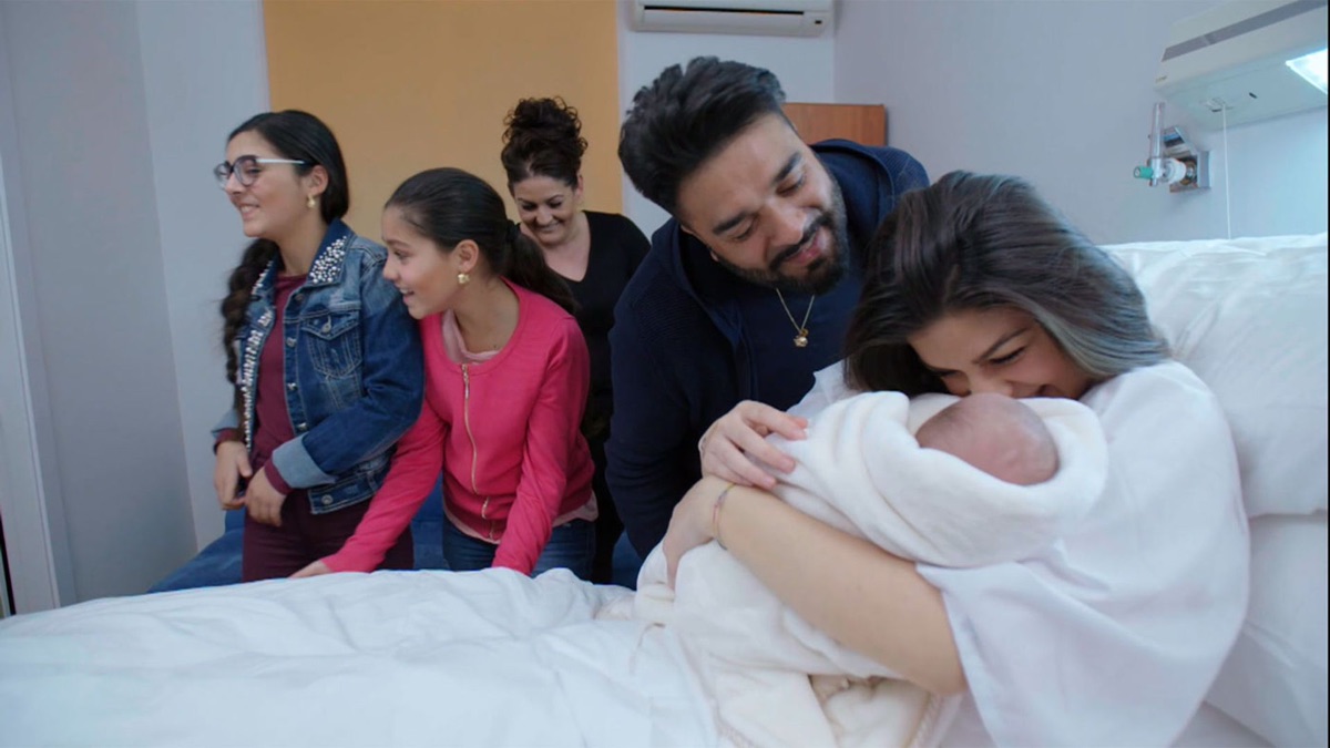 ‎El nacimiento del retoño - El embarazo de La Rebe (Temporada 1 ...