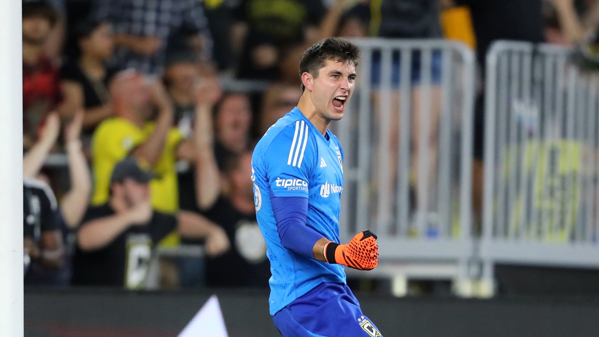 P. Schulte, CLB - Player Profiles (Season 1, Episode 248) - Apple TV