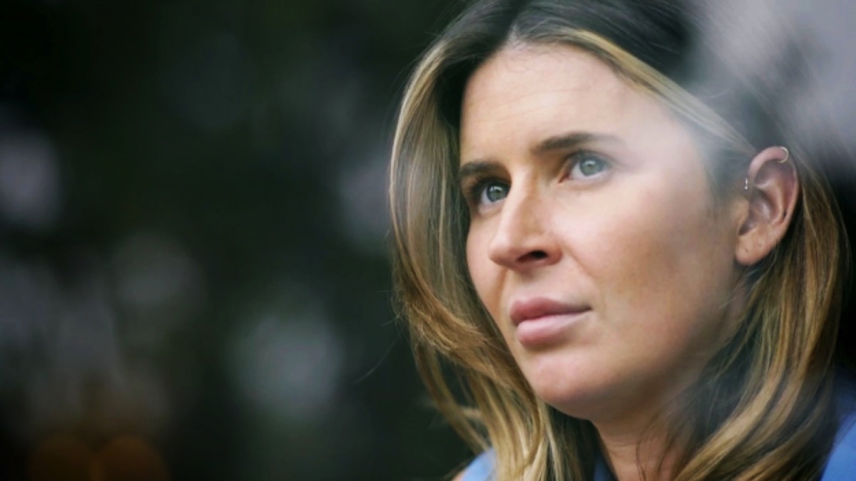 ‎Episode 1 - Instagram's Worst Con Artist (Series 1, Episode 1) - Apple ...