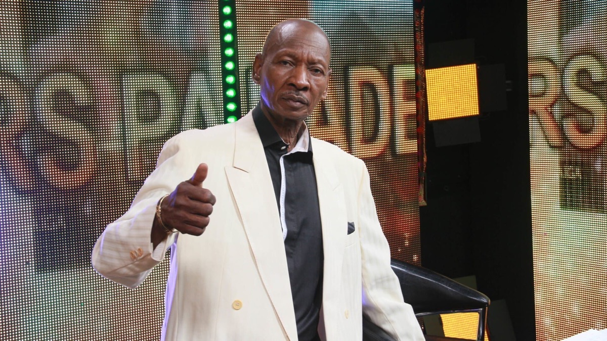 ‎Emission du 19 juil. 2025 - Koury Simple, Axel Merryl, Adviser... - Stars parade - Apple TV (FR)