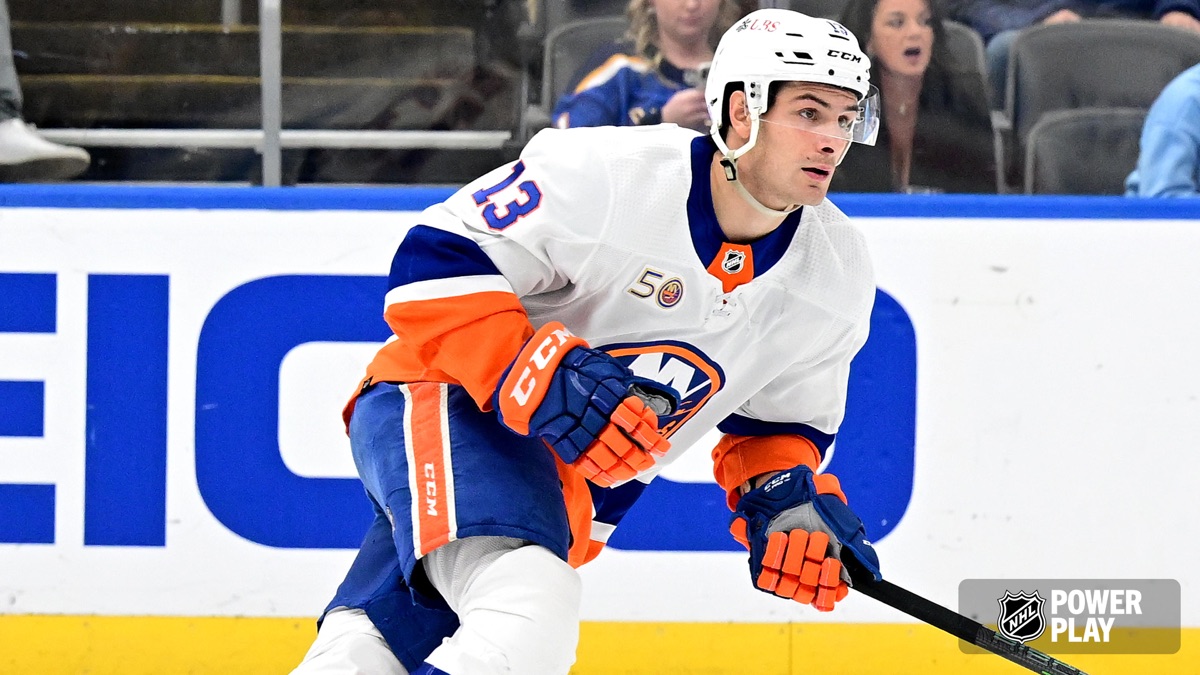 New York Islanders vs. Calgary Flames - NHL Hockey - Apple TV