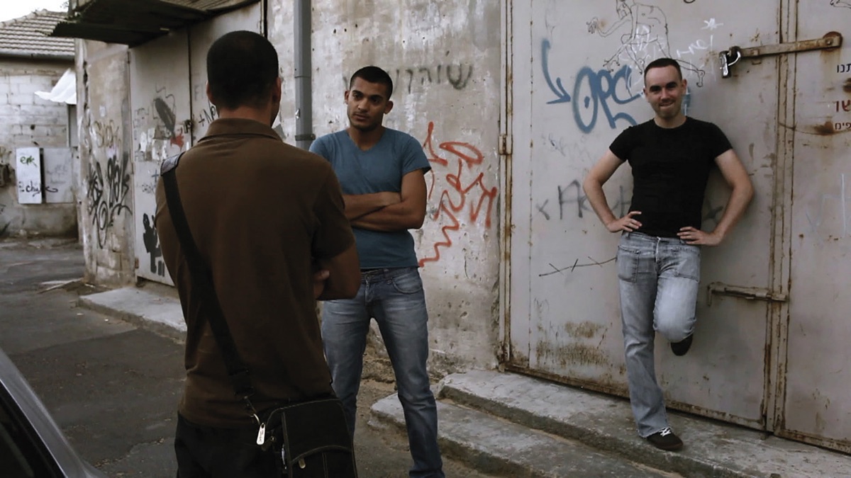 The Invisible Men - Apple TV