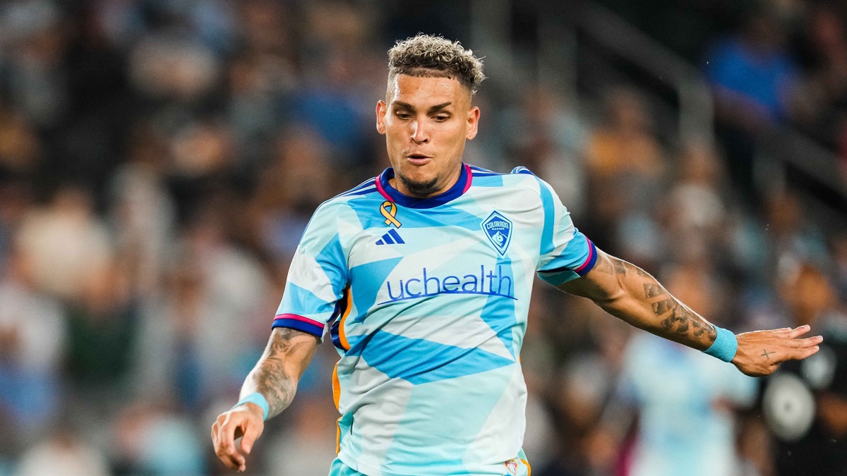 R. Navarro, COL - Player Profiles (Temporada 1, Episodio 241) - Apple ...