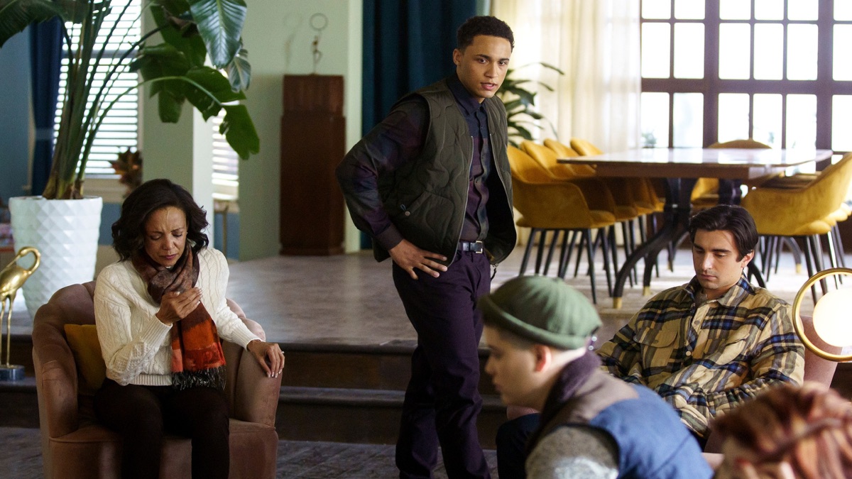 The Sins of the Father – Slasher (Season 4, Episode 2) - Apple TV (AU)