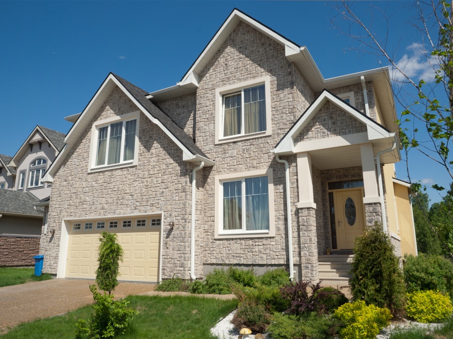 Curb Appeal - Apple TV (CA)