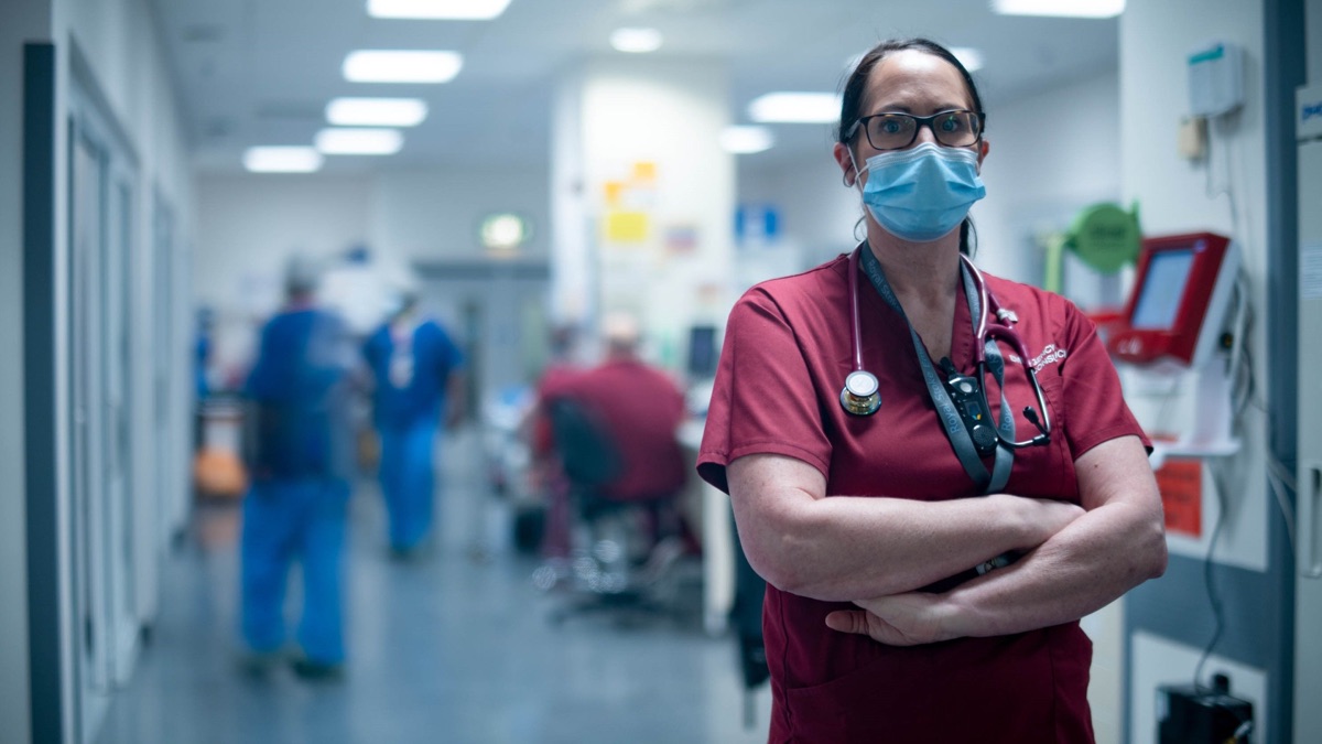 Episode 6 - 999: Critical Condition (Series 5, Episode 6) - Apple TV (UK)