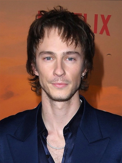 Drew Starkey Films and Shows – Apple TV (DK)