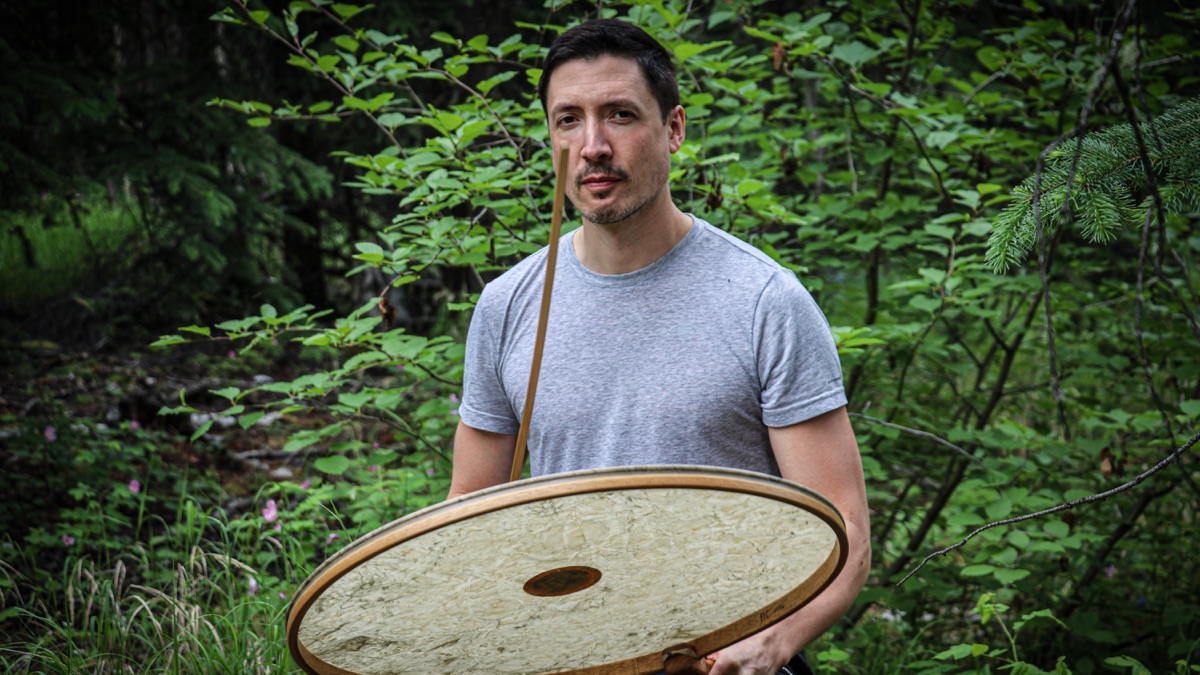 O chalé assombrado e gigantes do Alasca - O Misterioso Triângulo Do ...