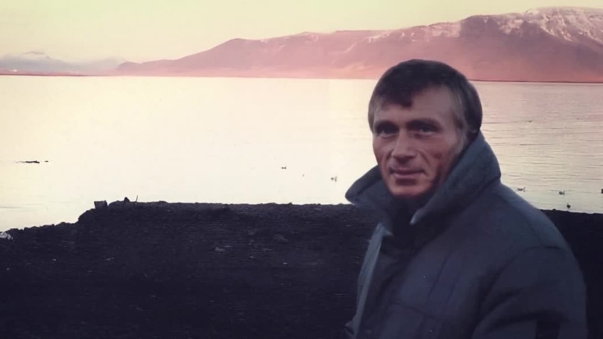 Mancunian Man: The Legendary Life of Cliff Twemlow - Apple TV