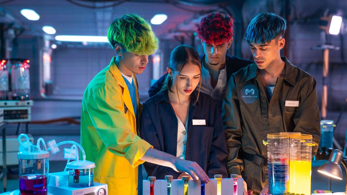 Riesgo biológico - BIARA: Proyecto Lázarus (Temporada 1, Episodio 1 ...