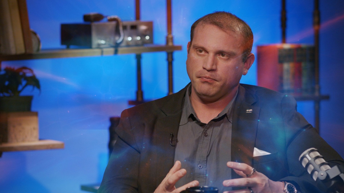 Black Ops Whistleblower - Into The Vortex (Season 2, Episode 1) - Apple TV