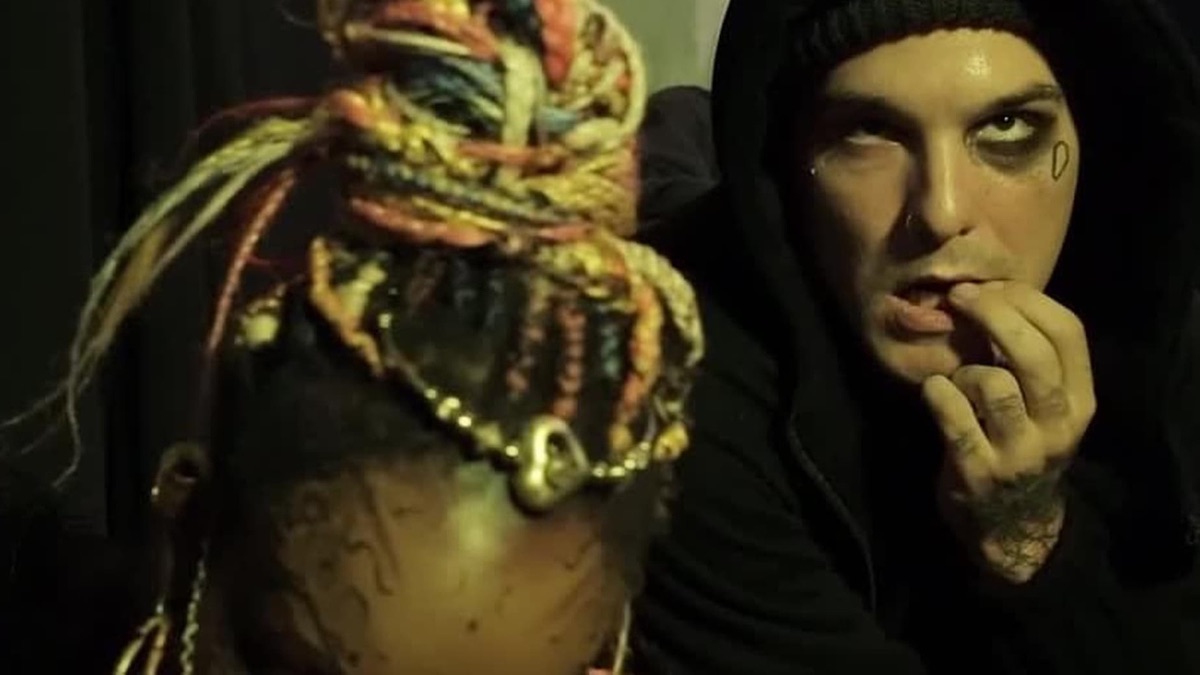 Built 2 Kill - Apple TV