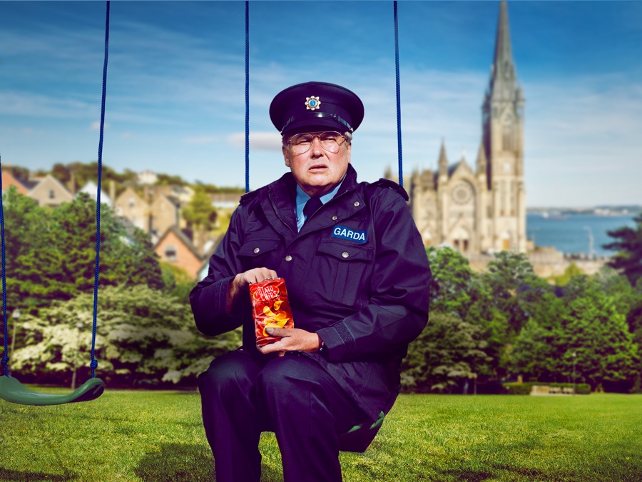 Holding - Apple TV (UK)