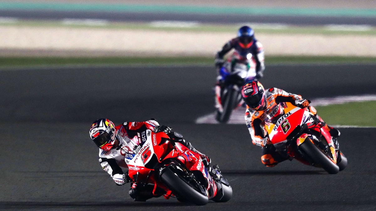 Night riding in Qatar – MotoGP™: Inside Pass (Season 3, Episode 2 ...