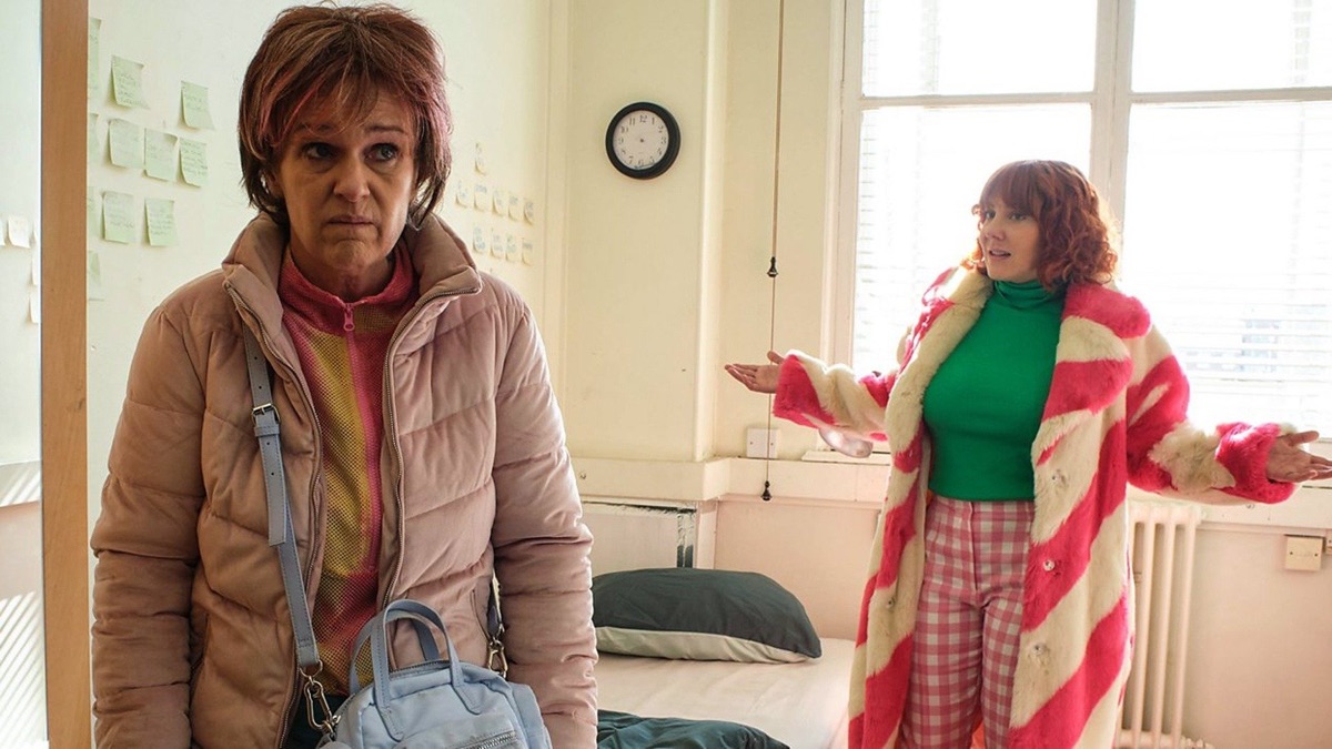 Boom and Bust – Alma's Not Normal (Season 1, Episode 4) - Apple TV (CA)