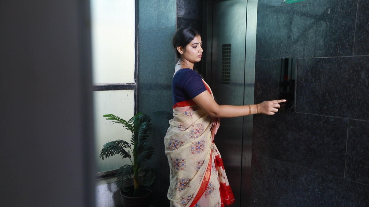 Chellamma in Trouble - Chellamma (Season 1, Episode 308) - Apple TV