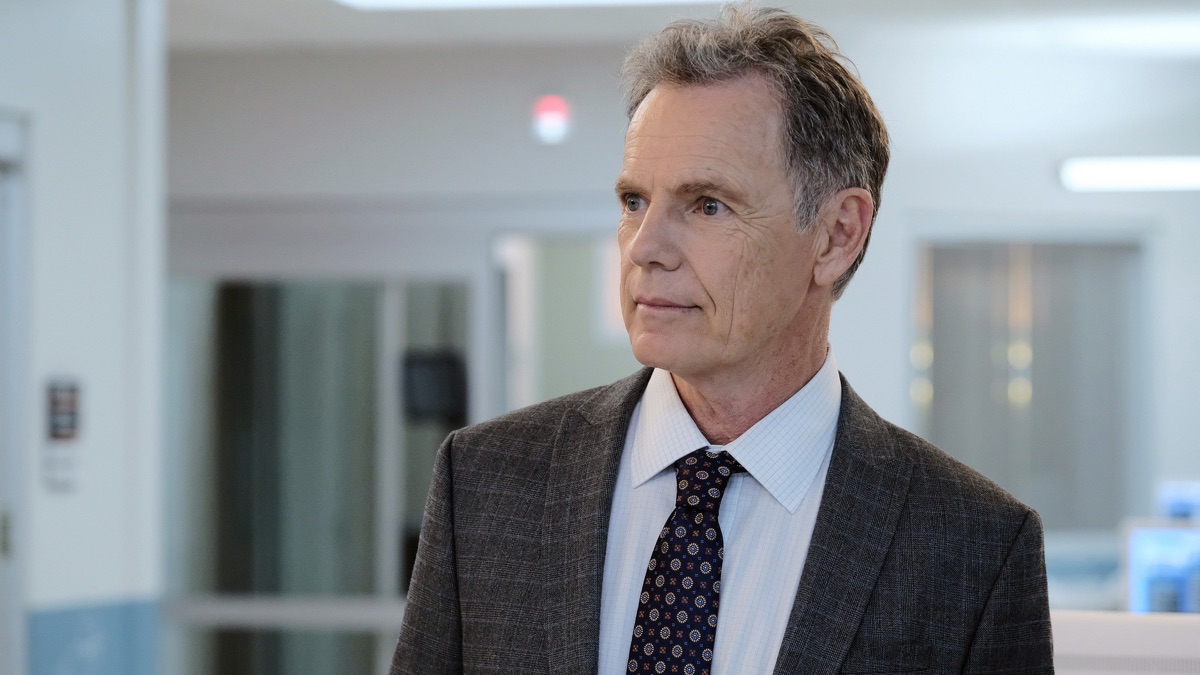 ‎Heart in a Box - The Resident (Series 2, Episode 8) - Apple TV (FI)