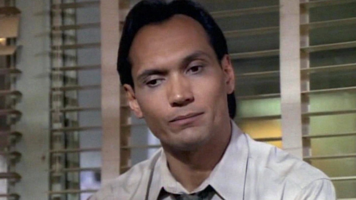 ‎Aging Bull - NYPD BLUE (Series 3, Episode 7) - Apple TV (EG)