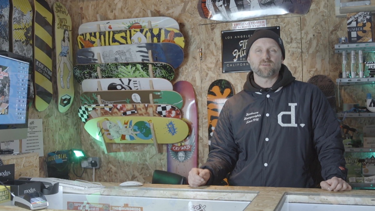 Episode 1 - Now Boarding (Temporada 1, Episódio 1) - Apple TV (BR)