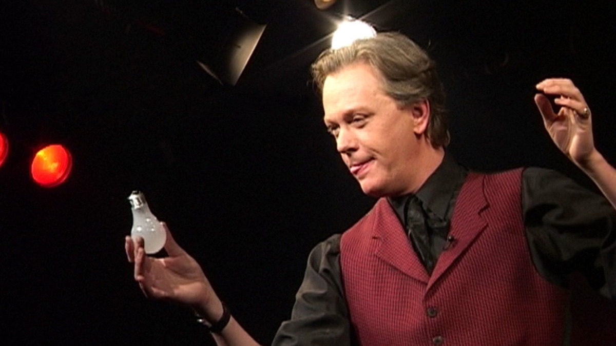 American Carny: True Tales from the Circus Sideshow - Apple TV