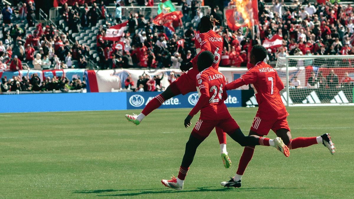 ‎On The Counter: vs CLT - Chicago Presents (Temporada 2025, Episodio 13 ...