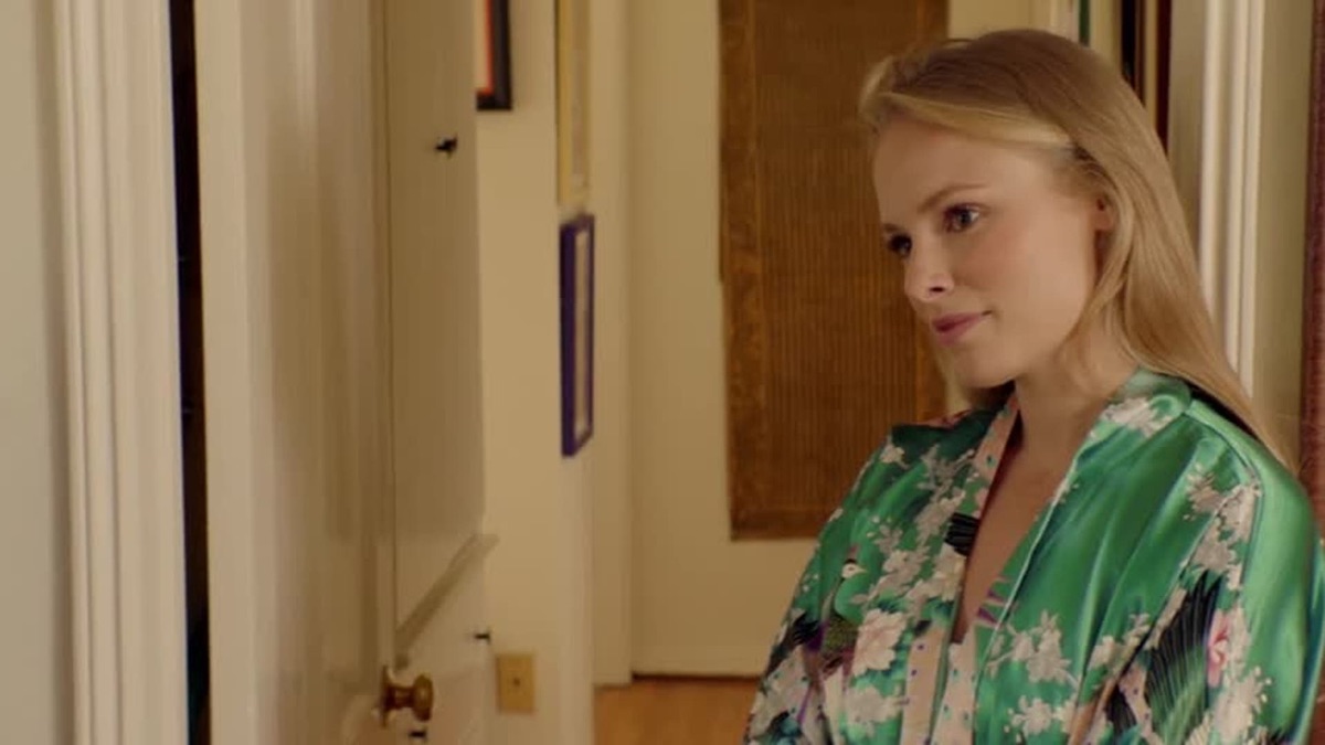 Around Robin - Apple TV