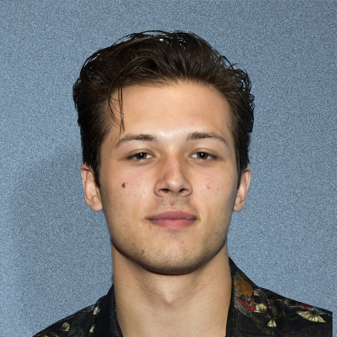 ‎Leo Howard Movies and Shows - Apple TV