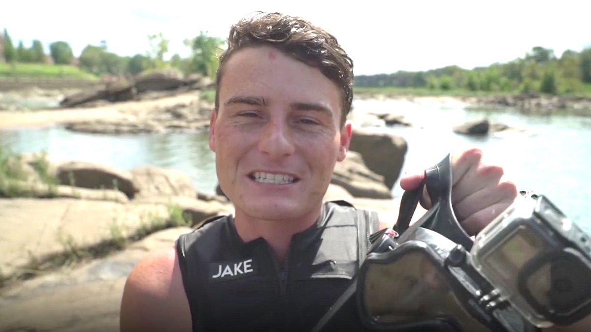 "I Don't" - Scuba Jake (Season 1, Episode 5) | Apple TV