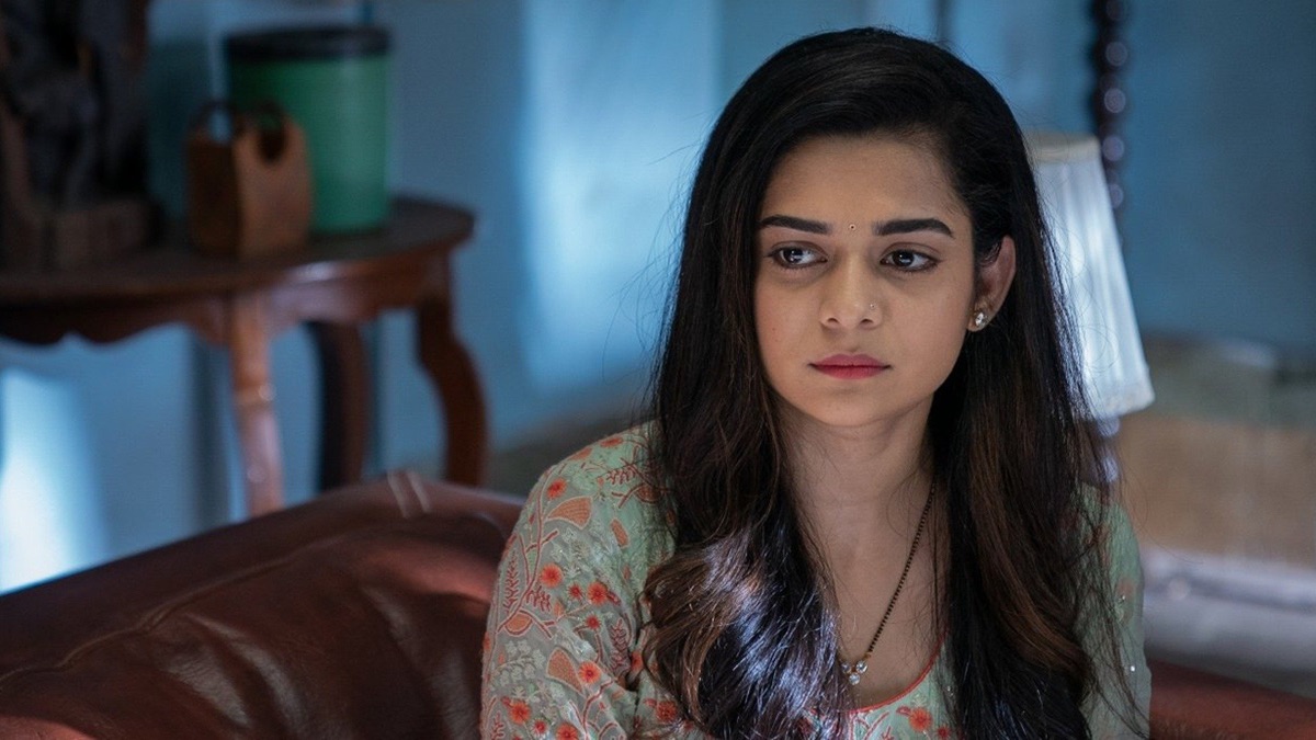 Tribhanga: Tedhi Medhi Crazy - Apple TV